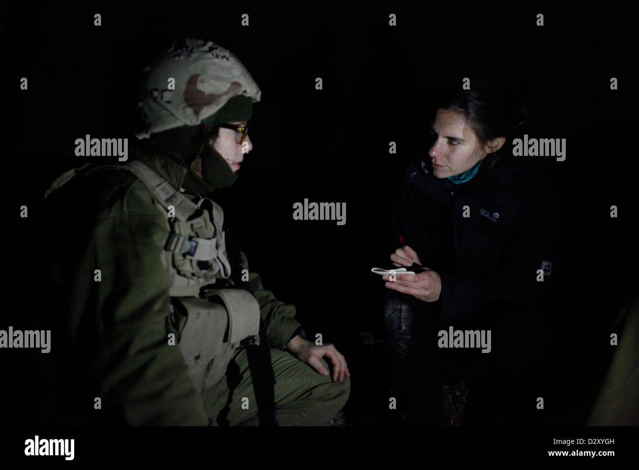 German female soldier hi-res stock photography and images - Alamy