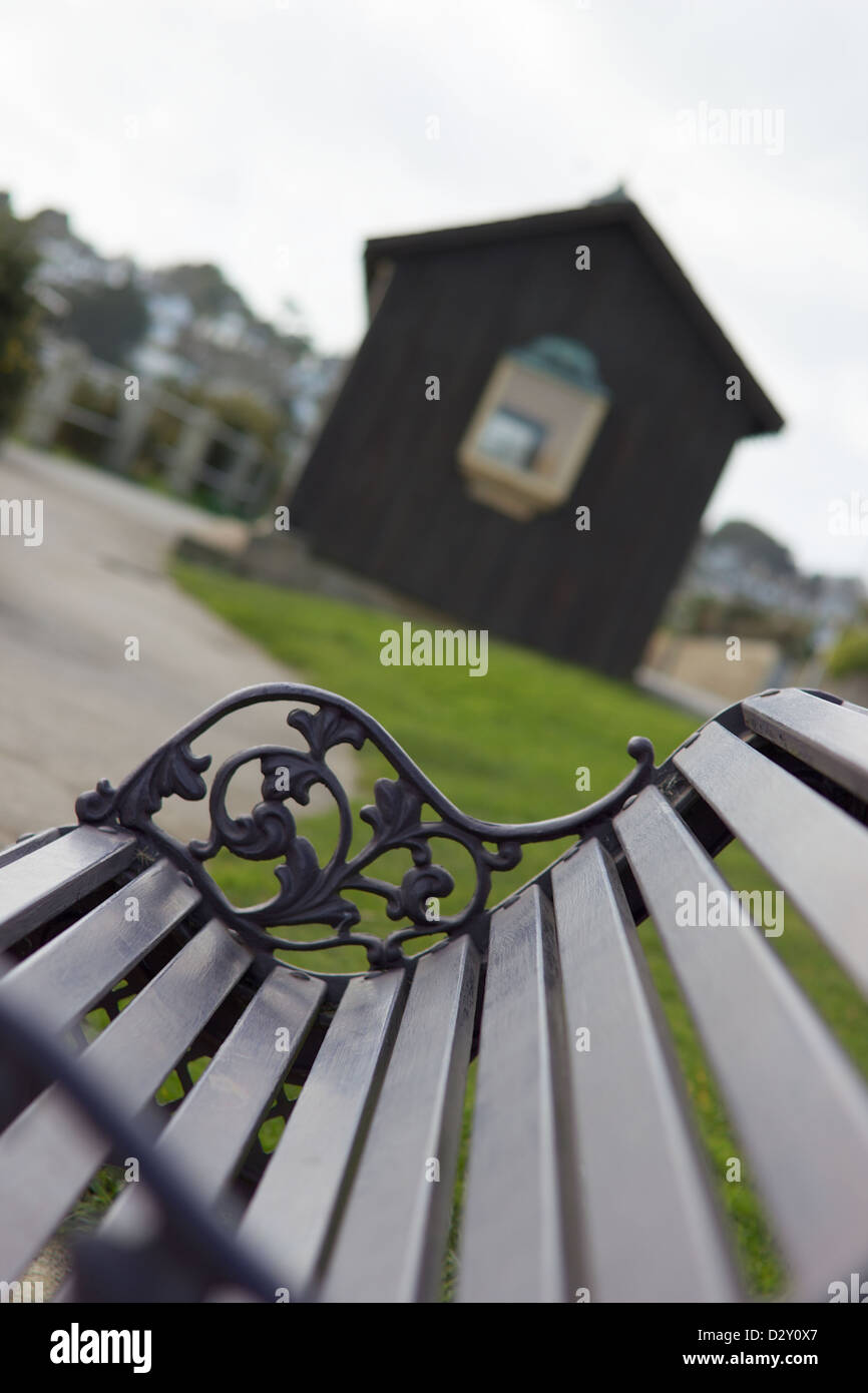 Bench hut hi-res stock photography and images - Alamy