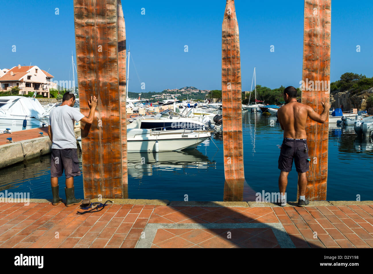 Marina workers hi-res stock photography and images - Alamy
