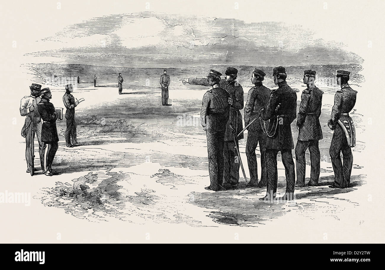 HYTHE SCHOOL OF MUSKETRY, JUDGING DISTANCE DRILL Stock Photo - Alamy