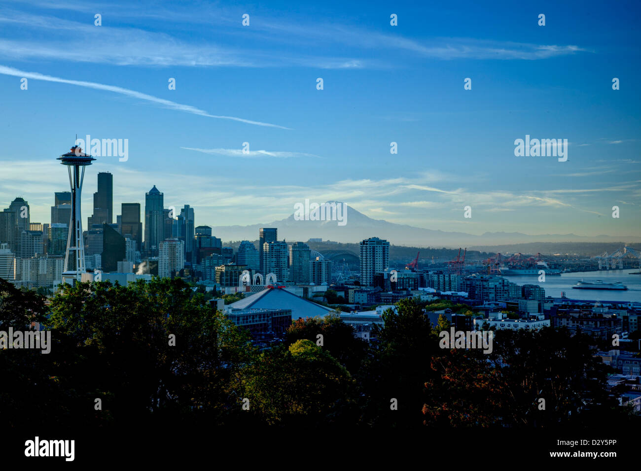 Seattle needle mt hi-res stock photography and images - Alamy