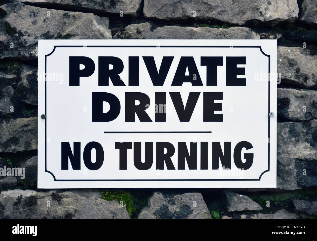 'PRIVATE DRIVE NO TURNING', sign. Horncop Lane, Kendal, Cumbria ...