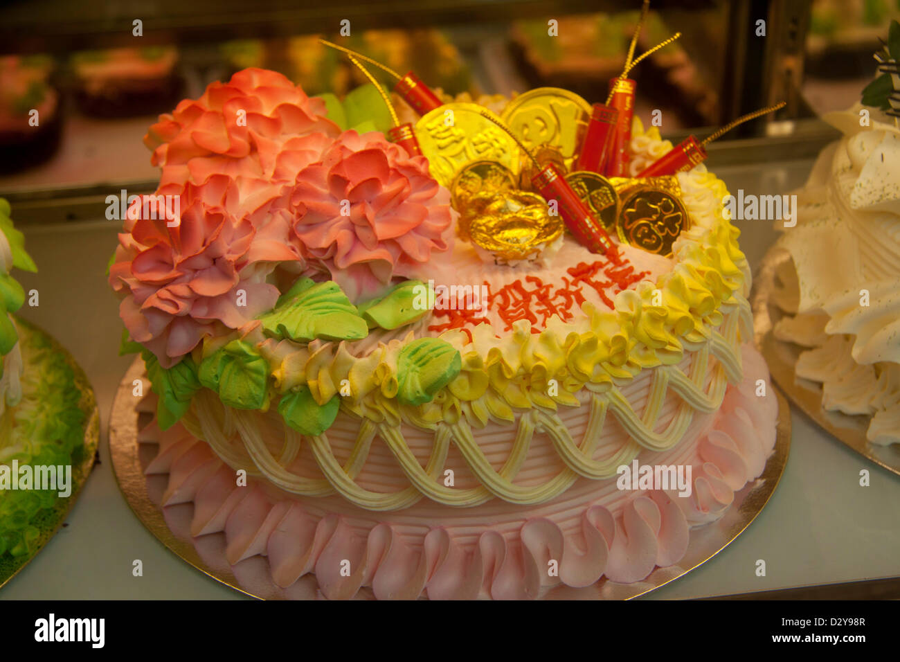 London, UK. 4th February 2013. Cakes and Pastry are on display in the ...