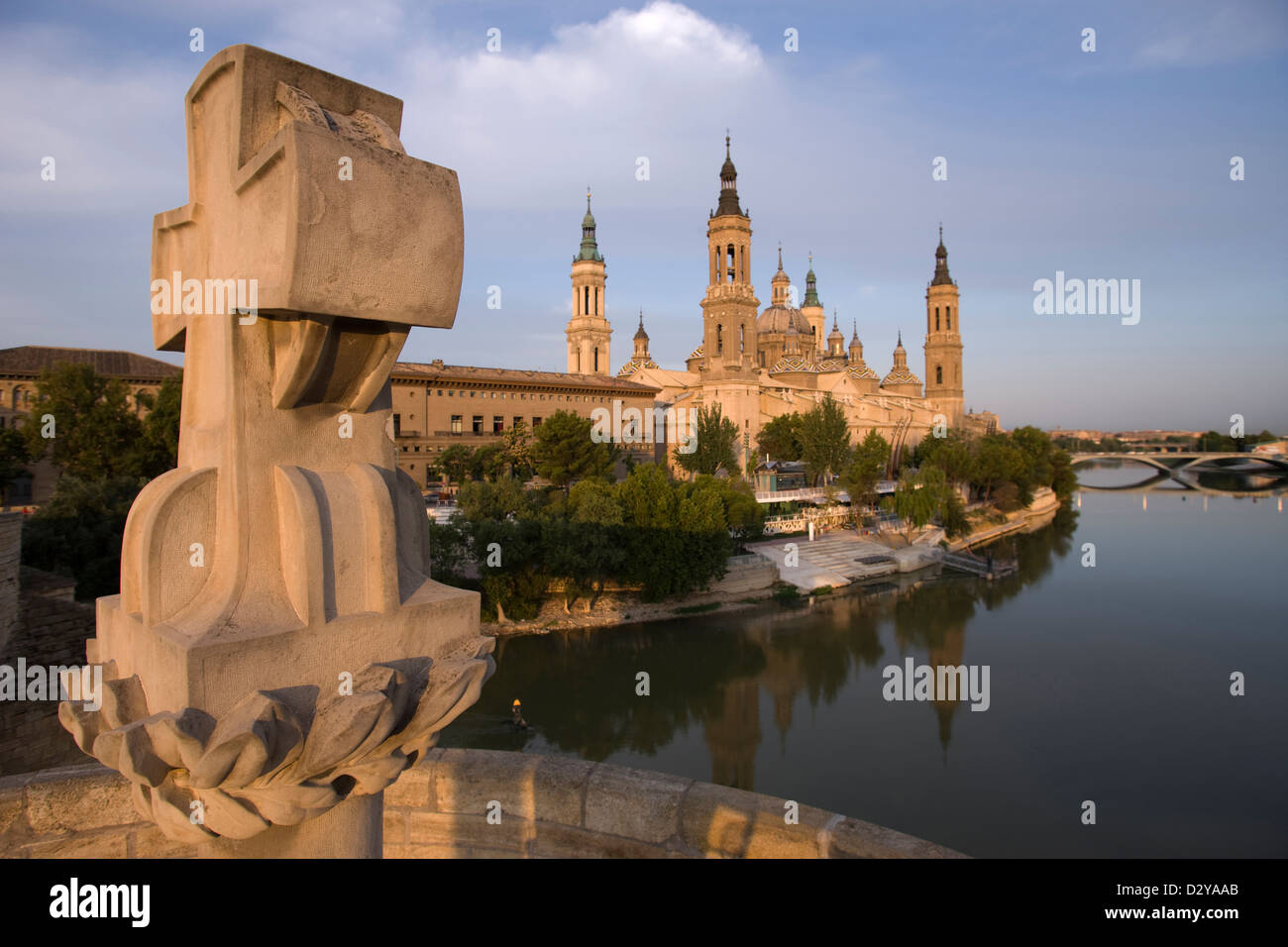 Pillar cross hi-res stock photography and images - Alamy