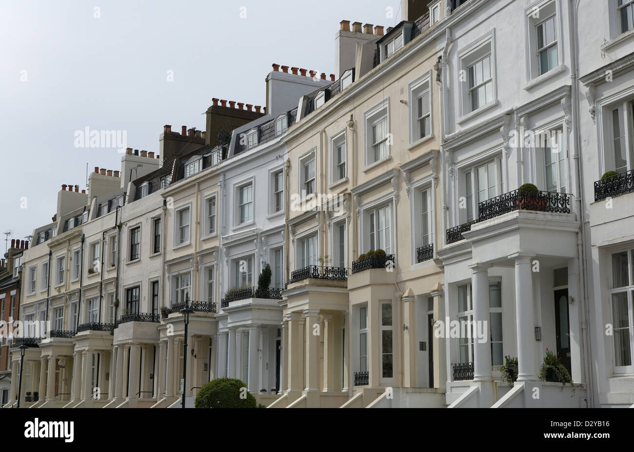 London united kingdom traditional townhouses hi-res stock photography ...