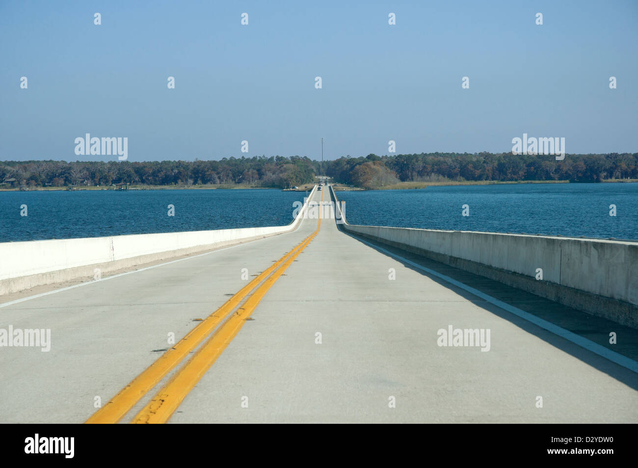 Causeway over bridge High Resolution Stock Photography and Images - Alamy