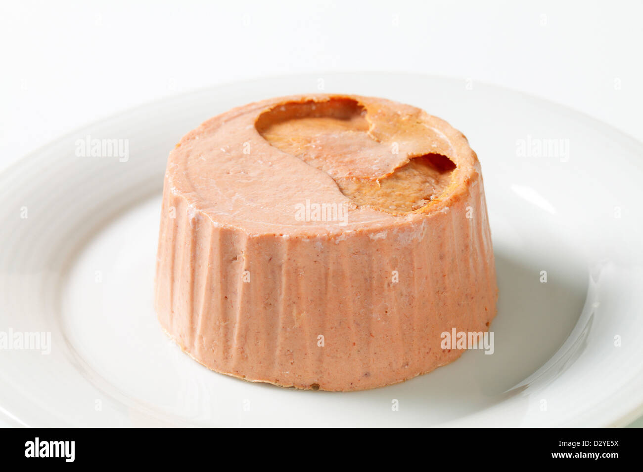 Smooth liver pate spread hi-res stock photography and images - Alamy