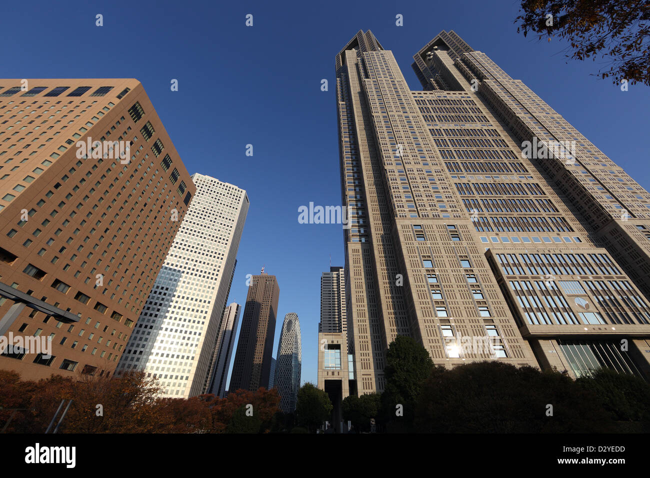 Tokyo metropolitan government building hi-res stock photography and ...