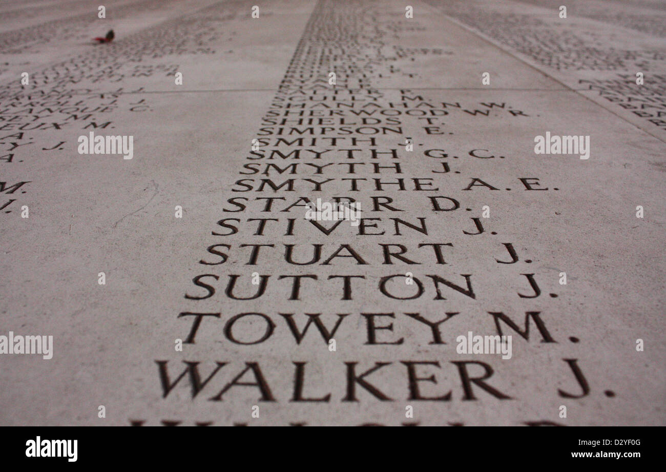 World war i gate hi-res stock photography and images - Alamy