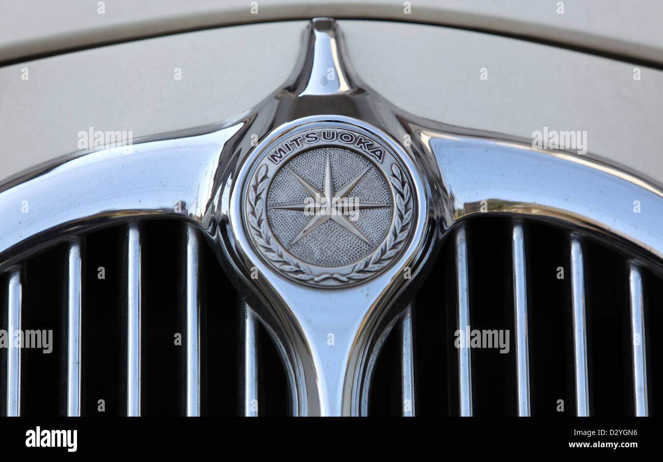 Logotipo De Mitsuoka