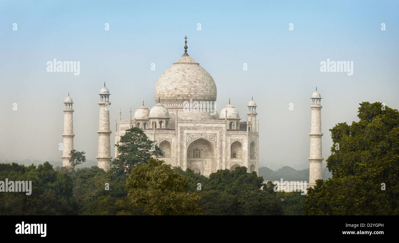 India, Agra, Taj Mahal. Famous mausoleum from white marble Stock Photo ...