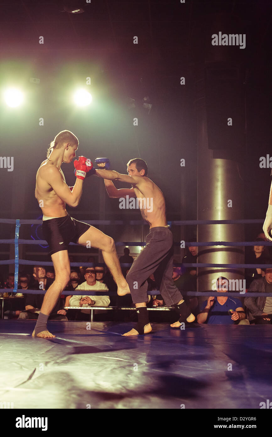 Mix fight hi-res stock photography and images - Alamy