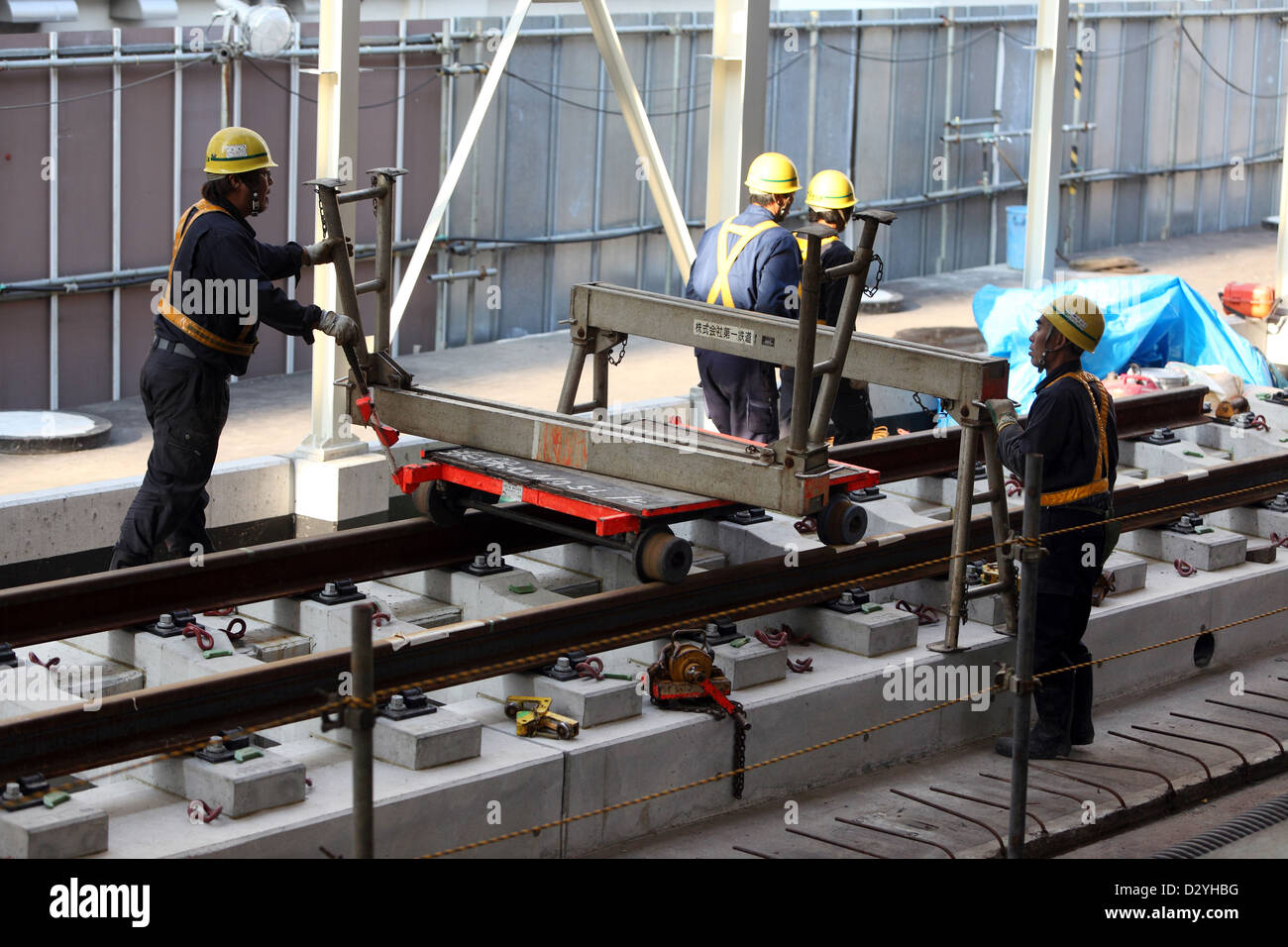 Japanese construction workers hi-res stock photography and images - Alamy