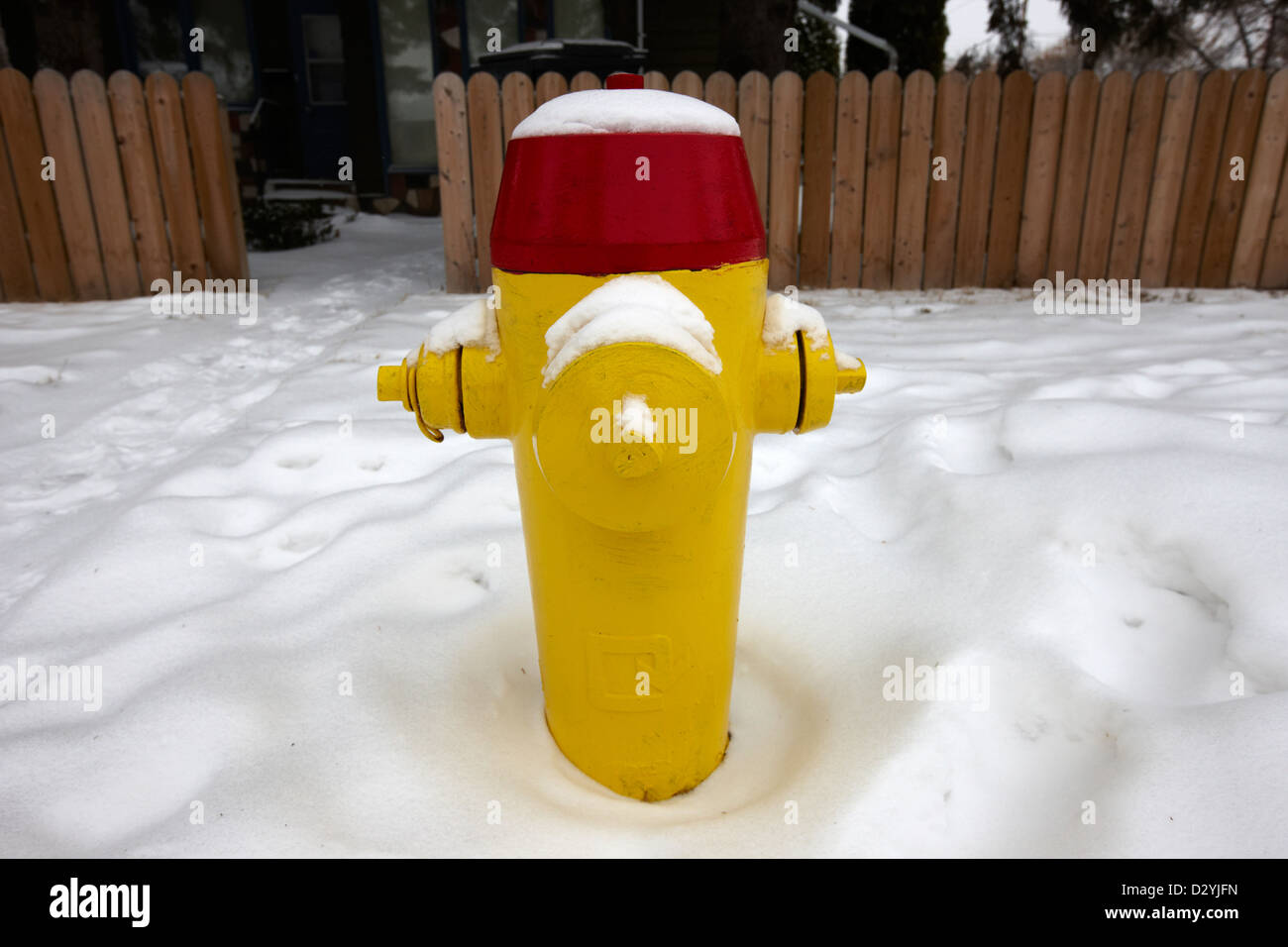 Fire hydrant canada hi-res stock photography and images - Alamy