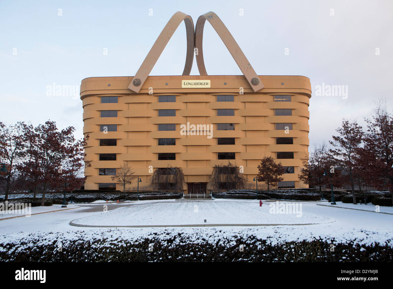 Longaberger basket building hi-res stock photography and images - Alamy