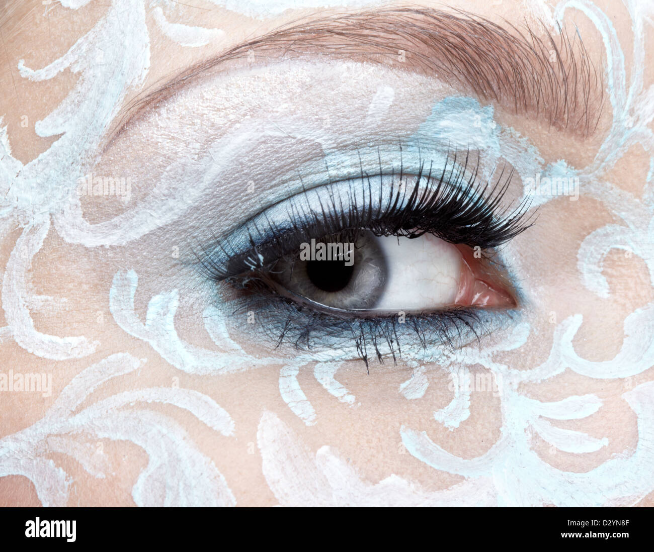 Eye zone hi-res stock photography and images - Alamy
