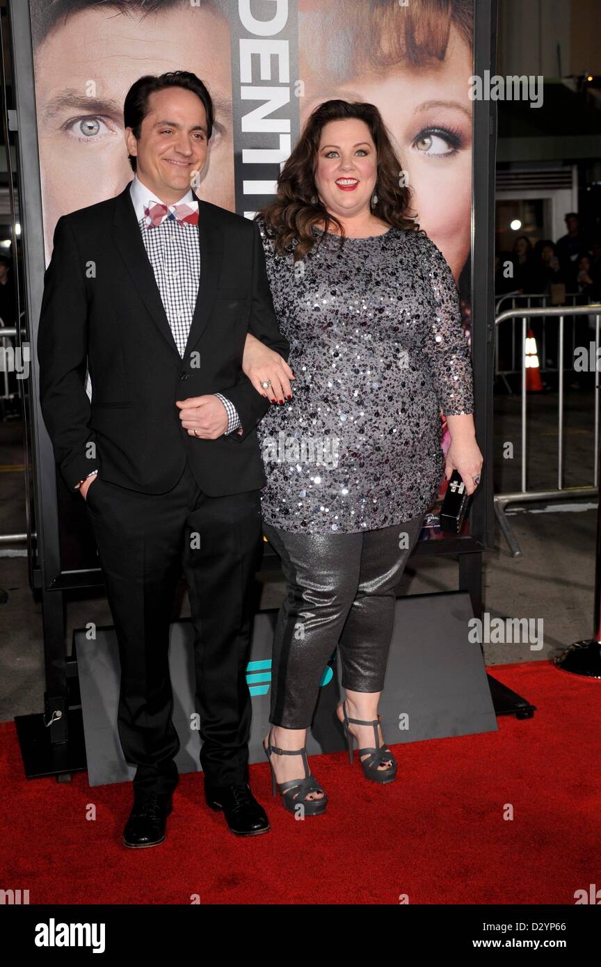 Melissa McCarthy, Ben Falcone at arrivals for IDENTITY THIEF Premiere ...