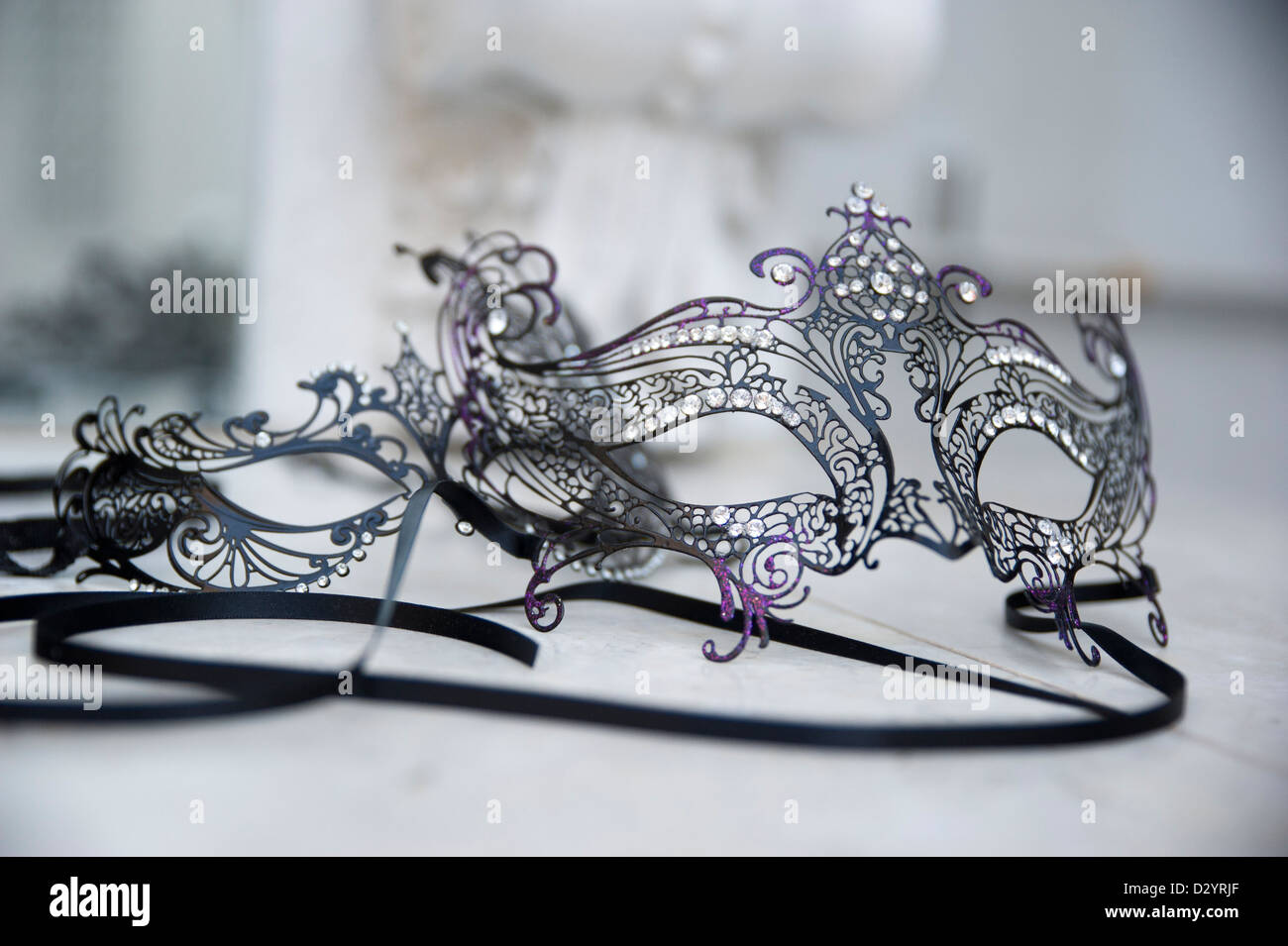 Masquerade ball hi-res stock photography and images - Alamy