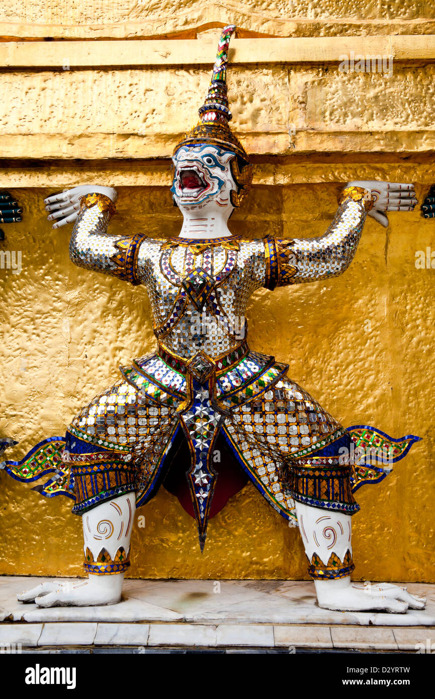 statue of mythical giant guardian Stock Photo - Alamy