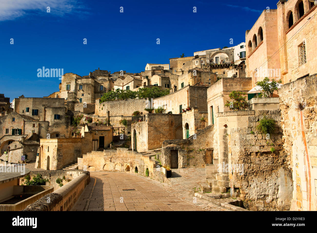 Cave Houses Stock Photos & Cave Houses Stock Images - Alamy