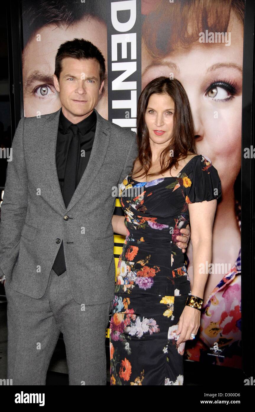 Jason Bateman, Amanda Anka at arrivals for IDENTITY THIEF Premiere ...