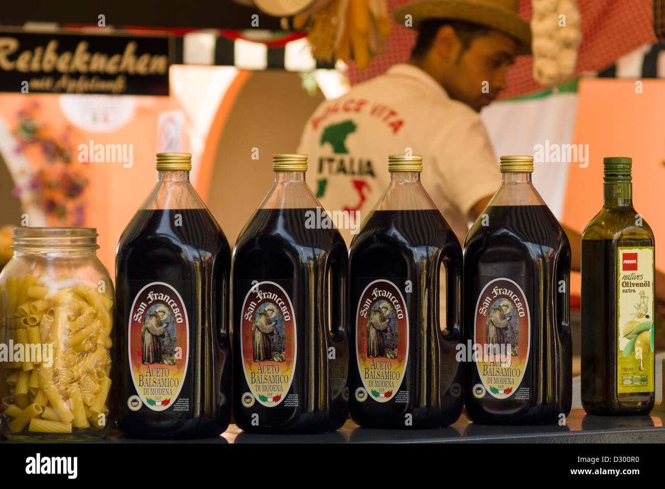 Italian products. Liquor, pasta and olive oil Stock Photo - Alamy