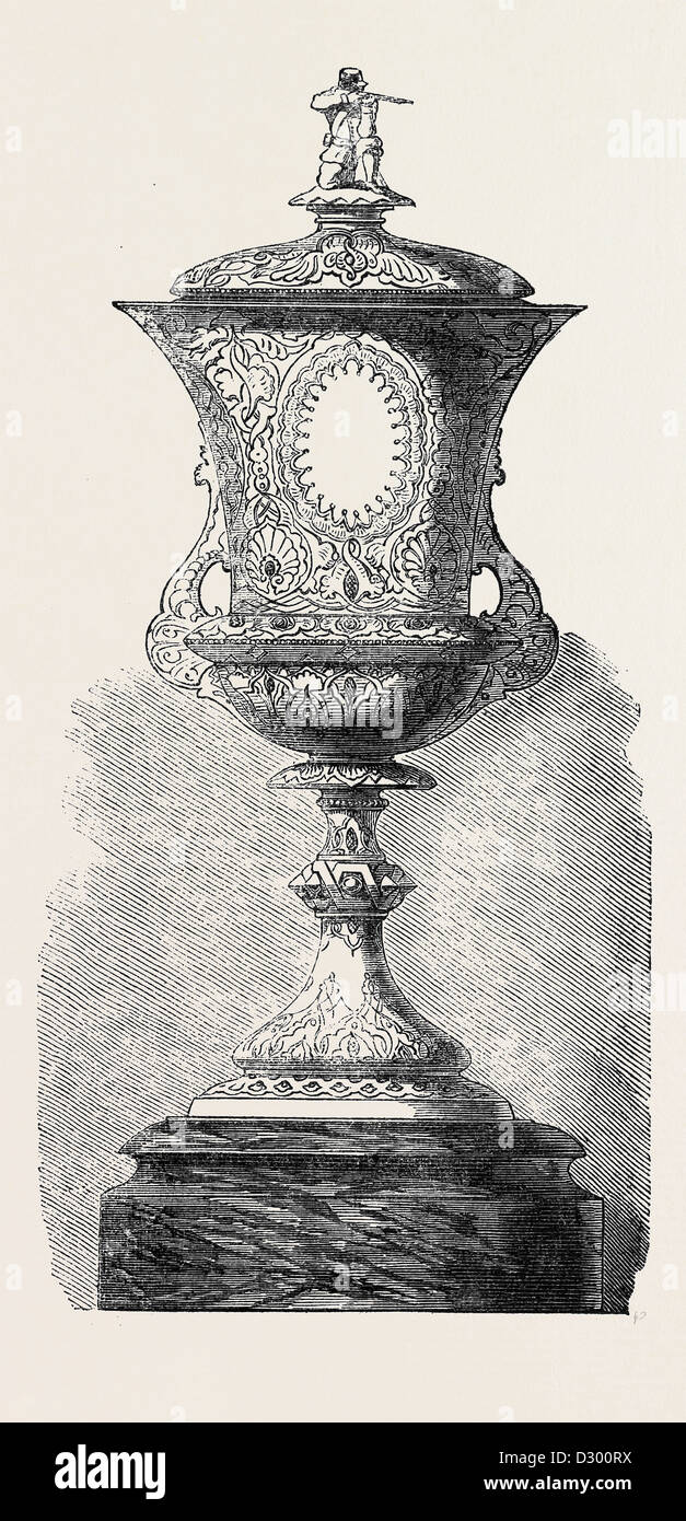 University challenge hi-res stock photography and images - Alamy