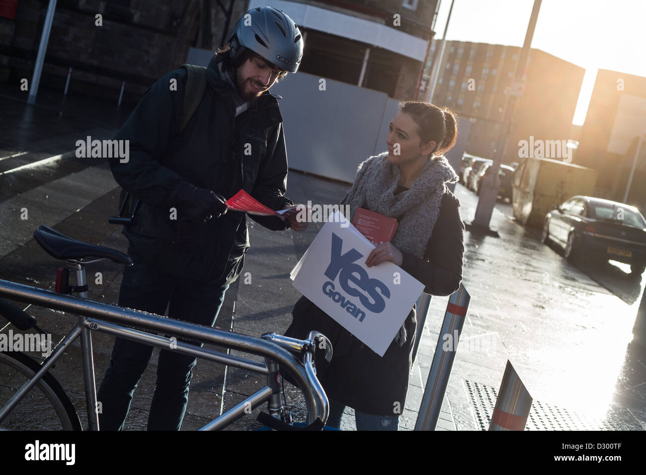 'Yes Scotland' pro-independence leafleting and campaign team, in ...