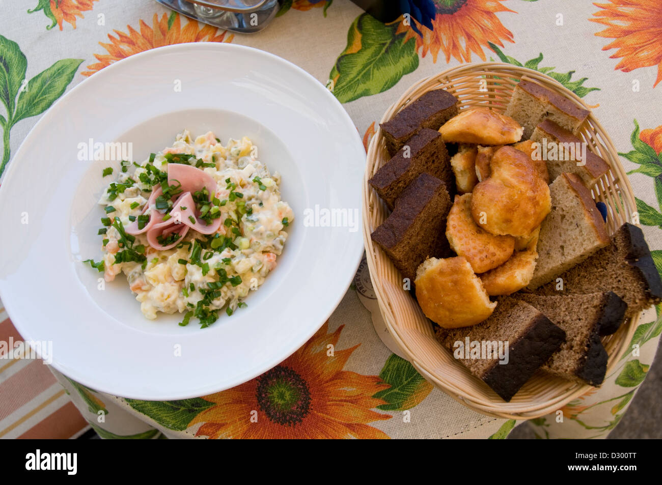 Lithuanian bread basket hi-res stock photography and images - Alamy