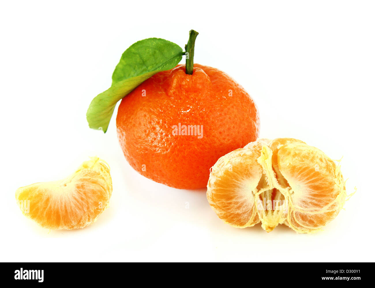 fresh mandarin with leaf isolated on white Stock Photo - Alamy