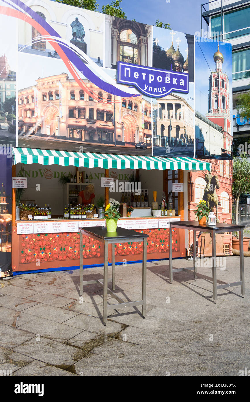 Russian goods hi-res stock photography and images - Alamy