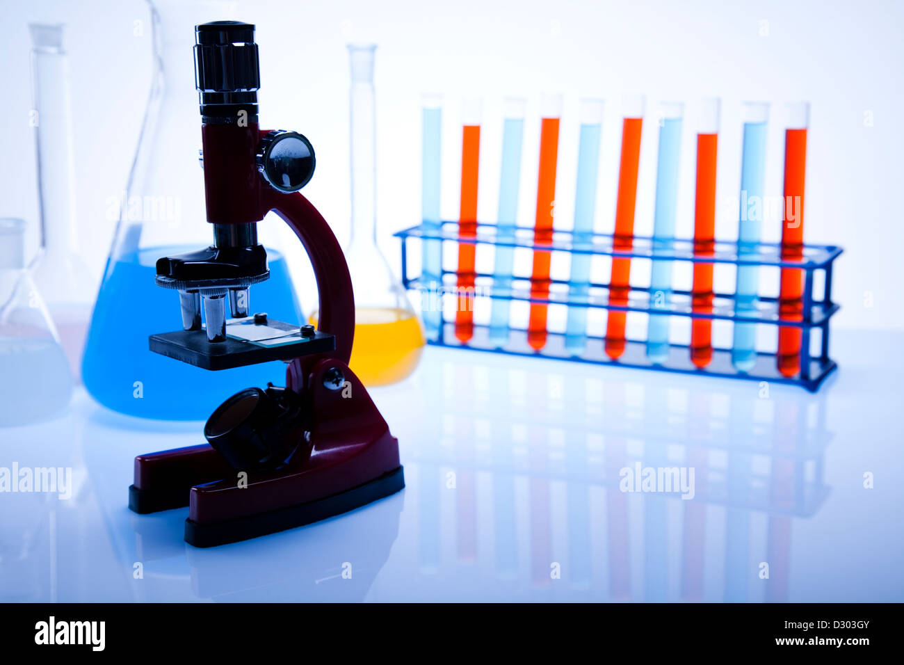 Nitrogen apparatus hi-res stock photography and images - Alamy