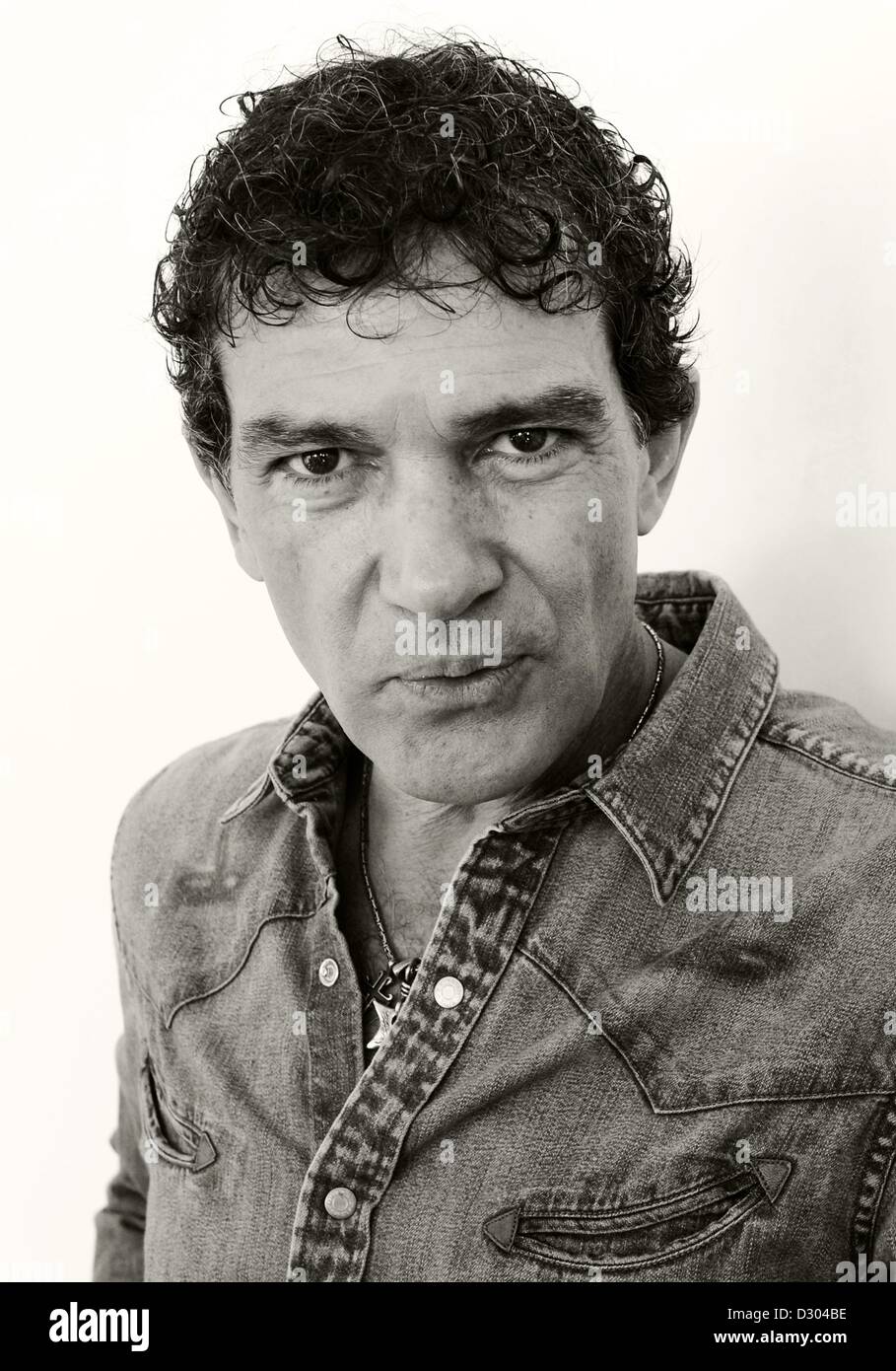 Spain actor Antonio Banderas poses during a press conference in ...