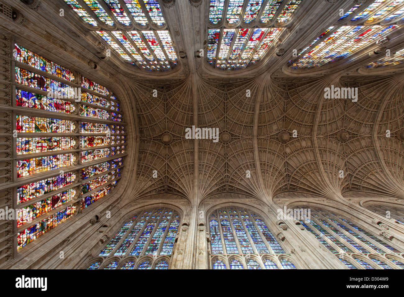 Kings college chapel windows hi-res stock photography and images - Alamy