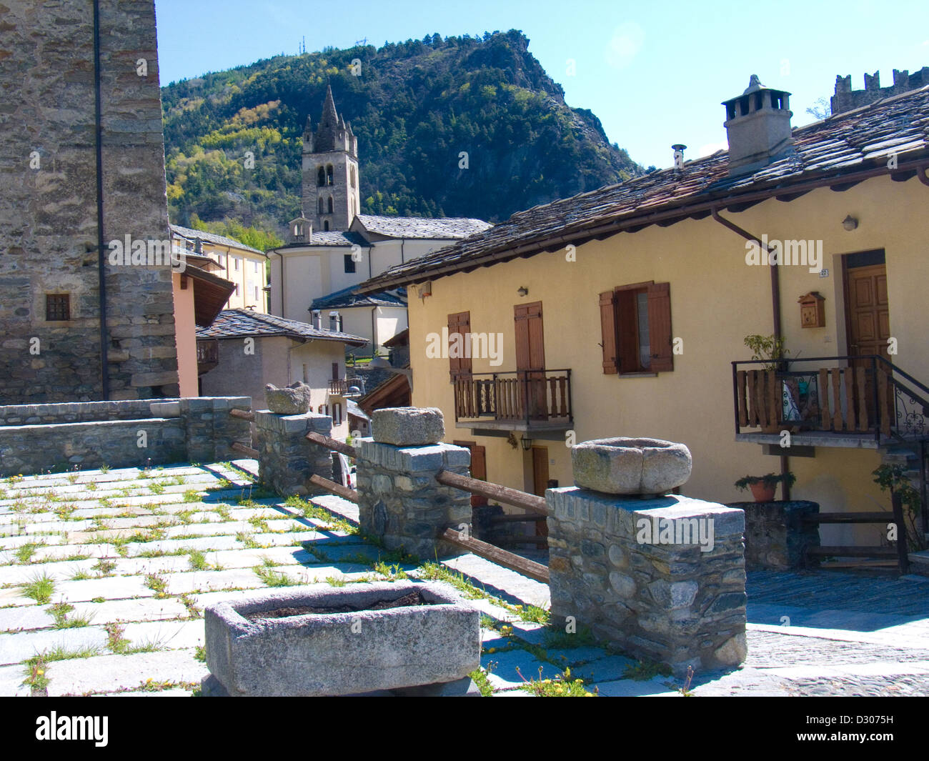 Avisé hi-res stock photography and images - Alamy