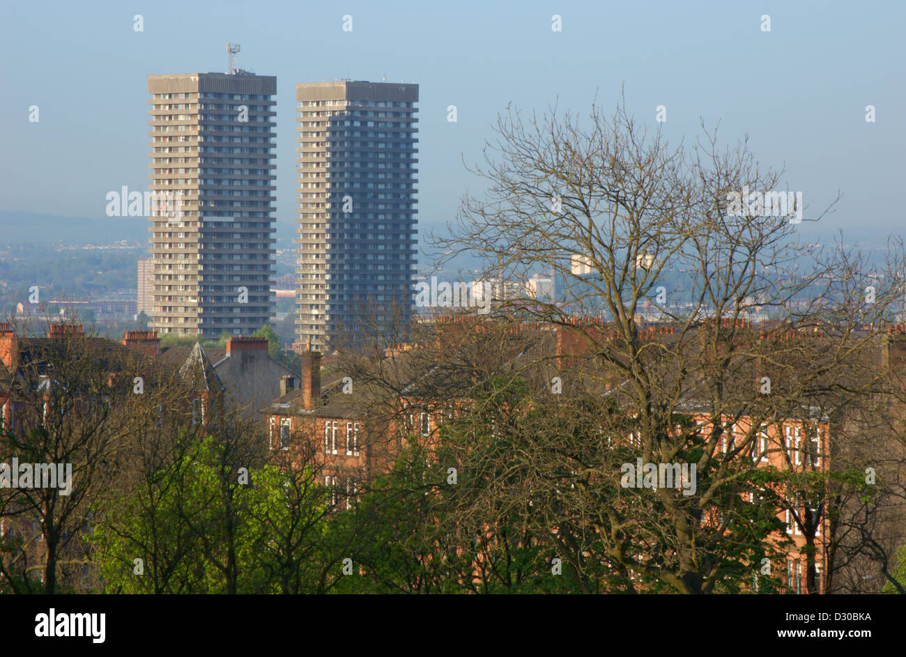 Twin high rise hi-res stock photography and images - Alamy