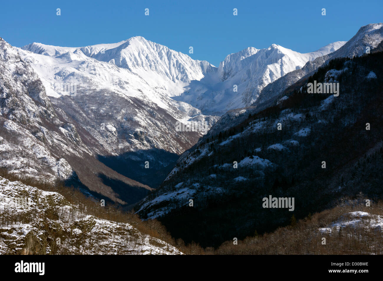 Ax-les-Thermes, French Pyrenees in winter Stock Photo - Alamy