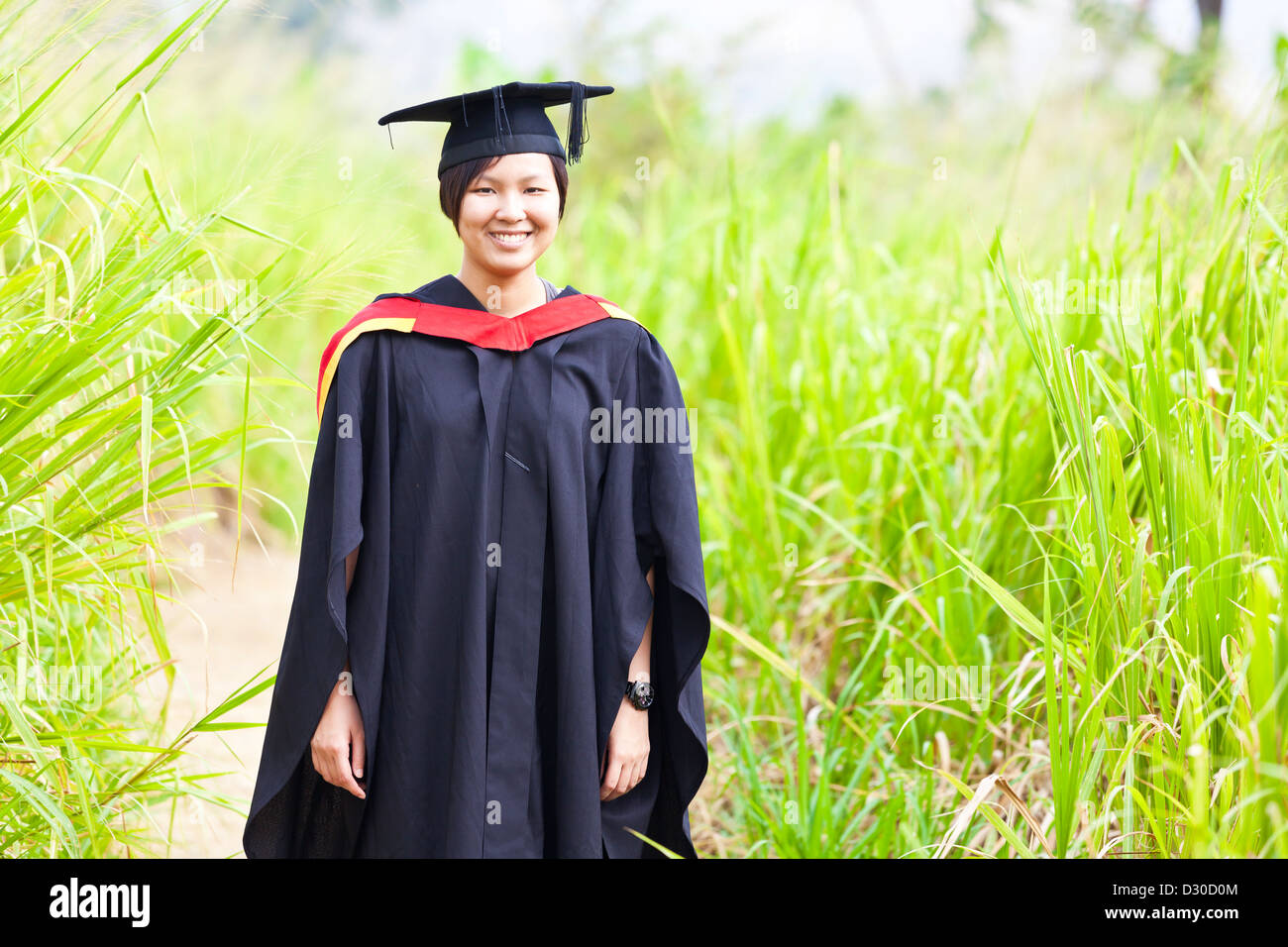 Asian woman graduation Stock Photo - Alamy