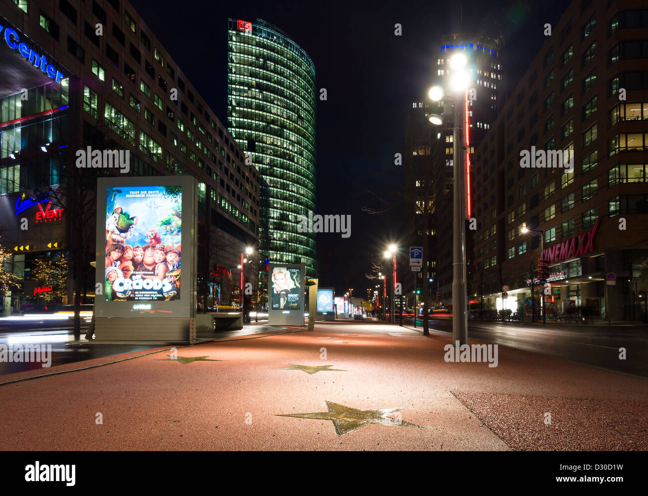 Boulevard stars hi-res stock photography and images - Alamy