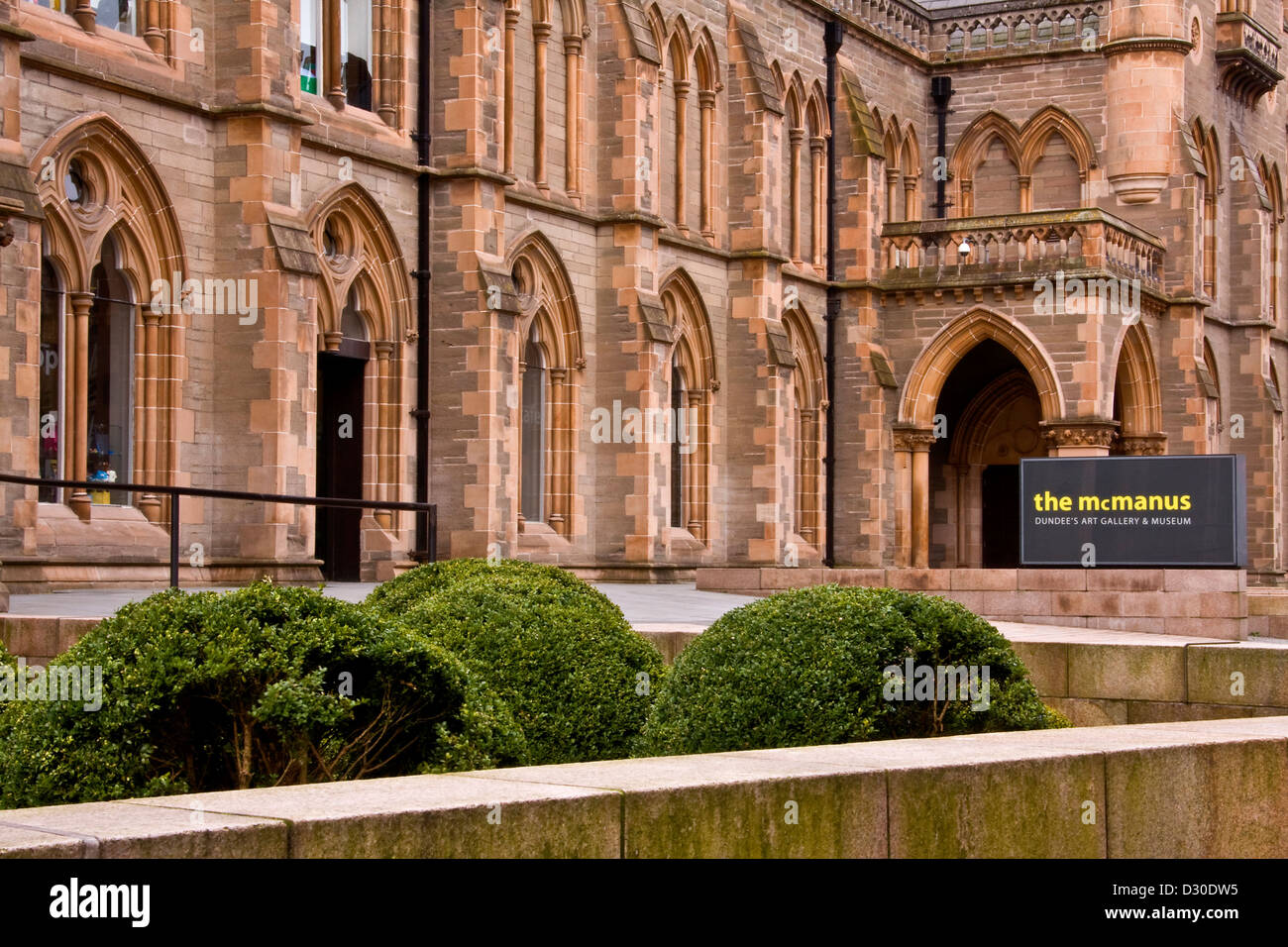 Main entrance to the Gothic Style McManus art Gallery and Museum in central Dundee,UK Stock ...