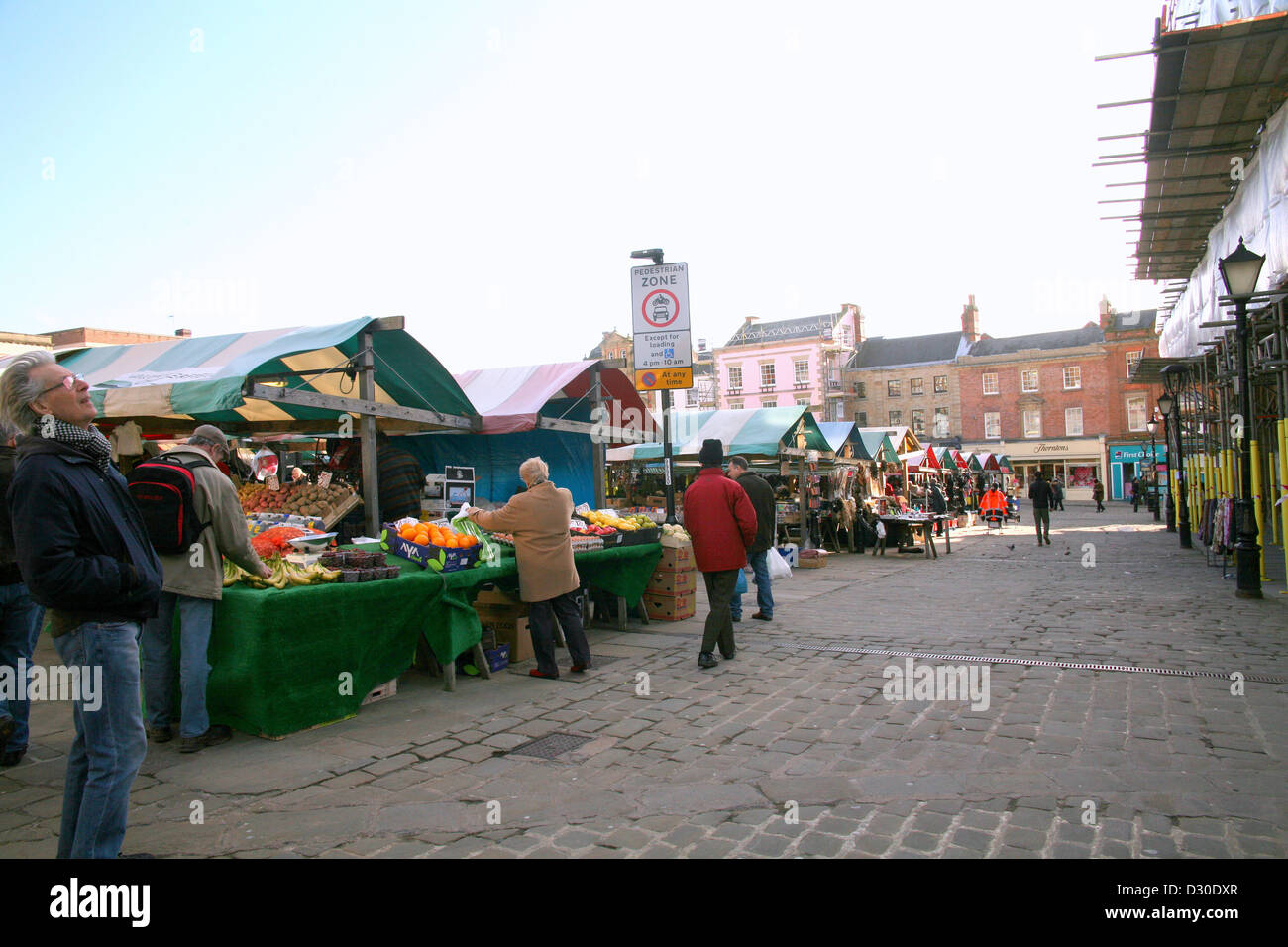 Chesterfield outdoor market hi-res stock photography and images - Alamy