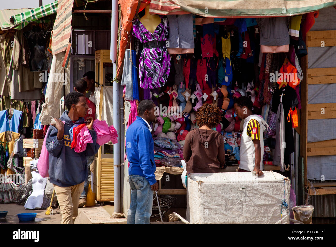 Mercato (The largest market in Africa) Addis Ababa, Ethiopia Stock ...