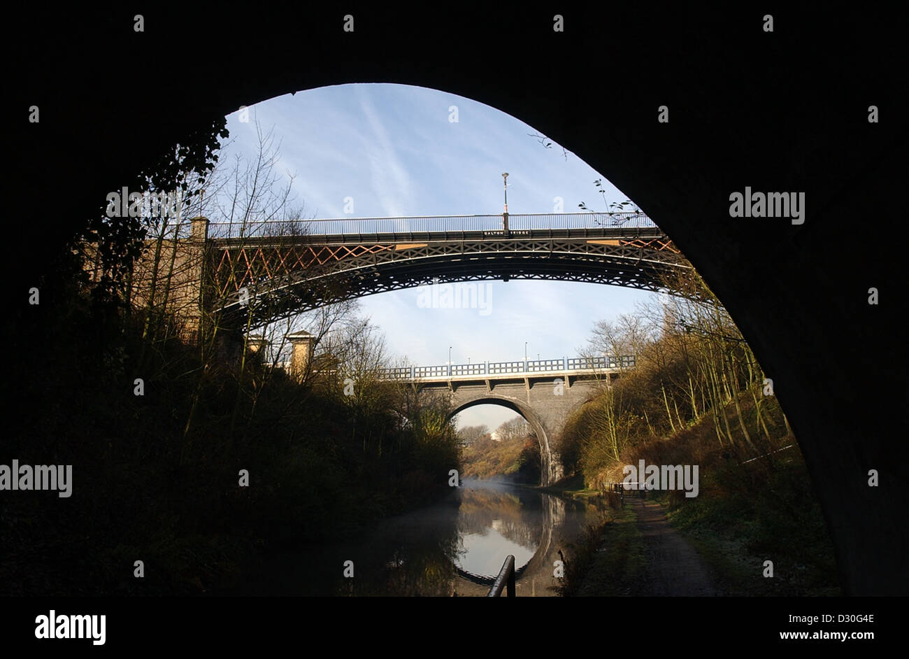 Galton Bridge Smethwick Sandwell cast iron bridge designed by Thomas ...