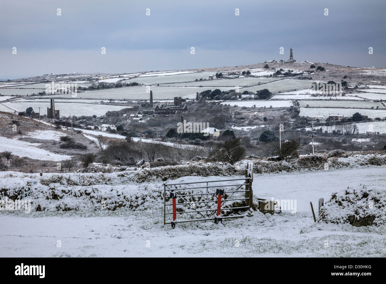 Carn brea castle hi-res stock photography and images - Alamy