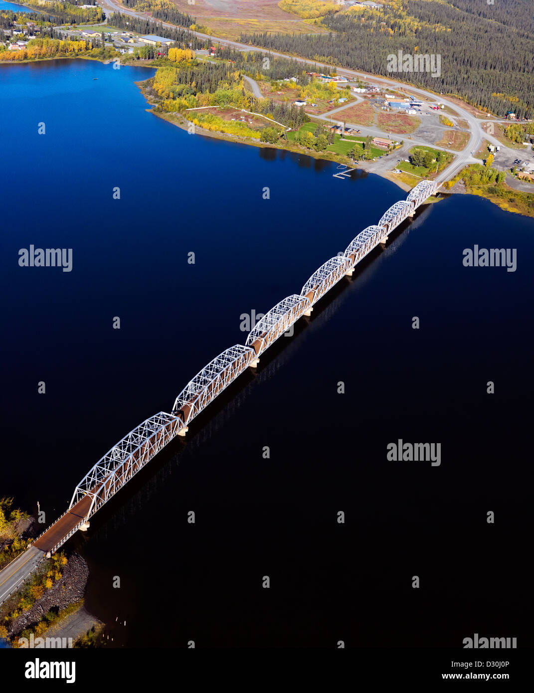 Bridge photos hi-res stock photography and images - Alamy