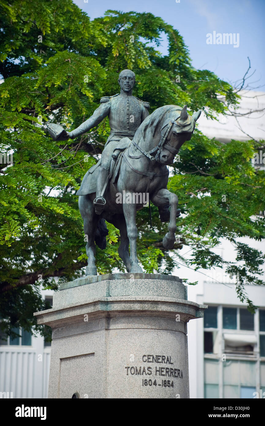 Statue of tomas herrera hi-res stock photography and images - Alamy