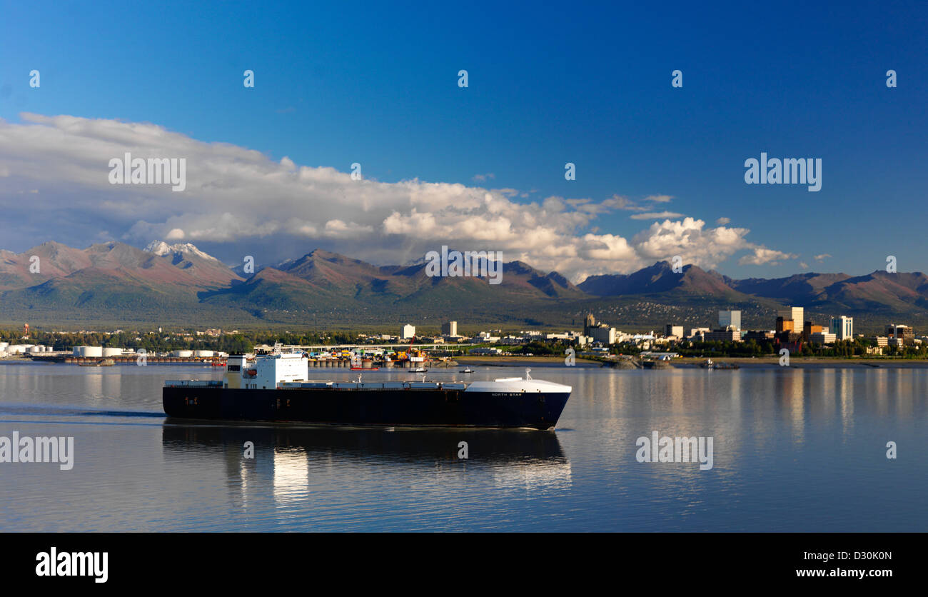 Shipping vessel alaska aerial hi-res stock photography and images - Alamy