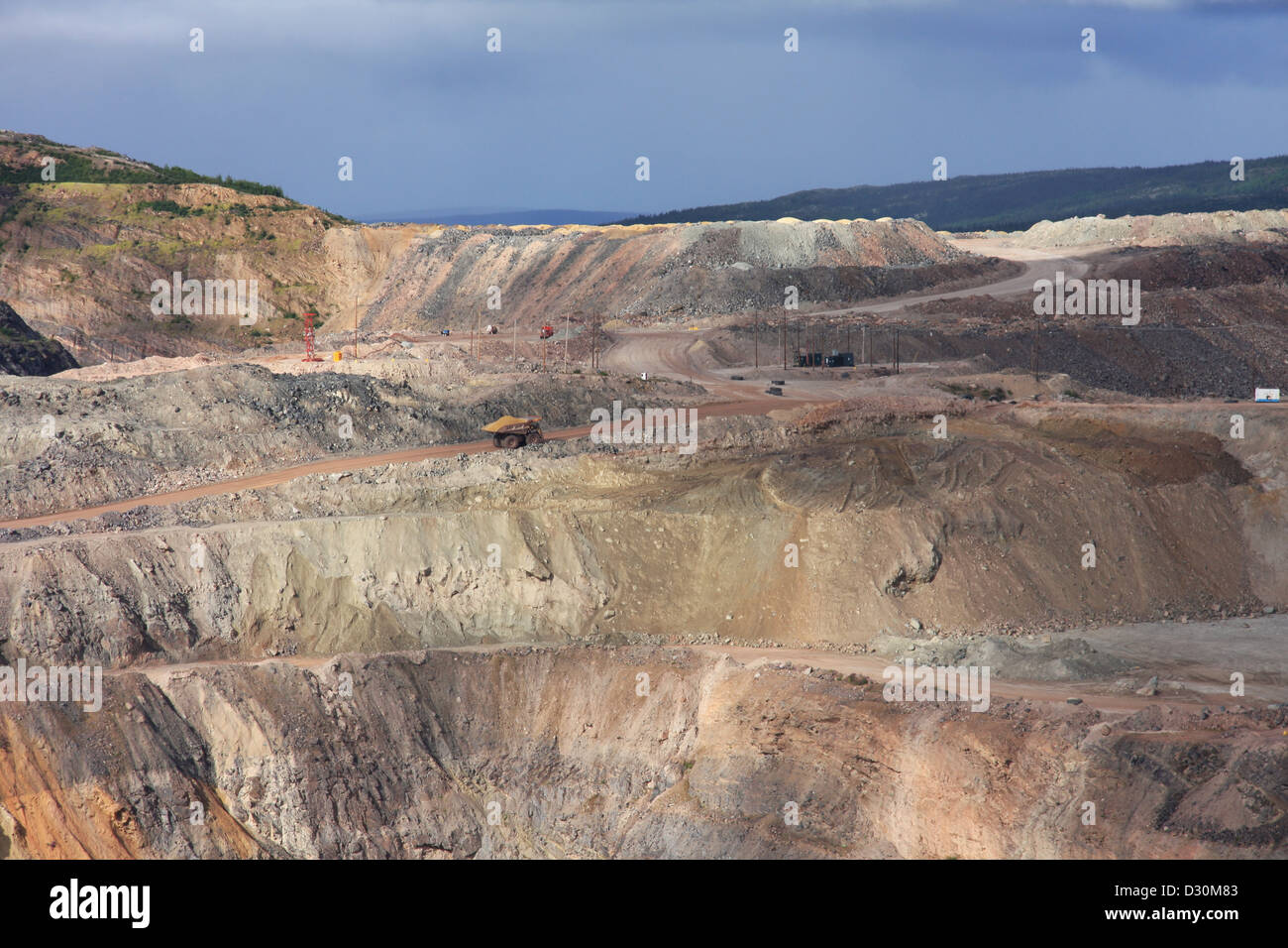 Open Pit Mining Canada Stock Photos & Open Pit Mining Canada Stock ...