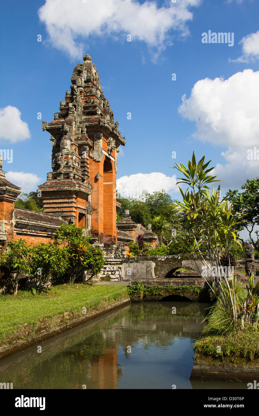 Royal temple hi-res stock photography and images - Alamy