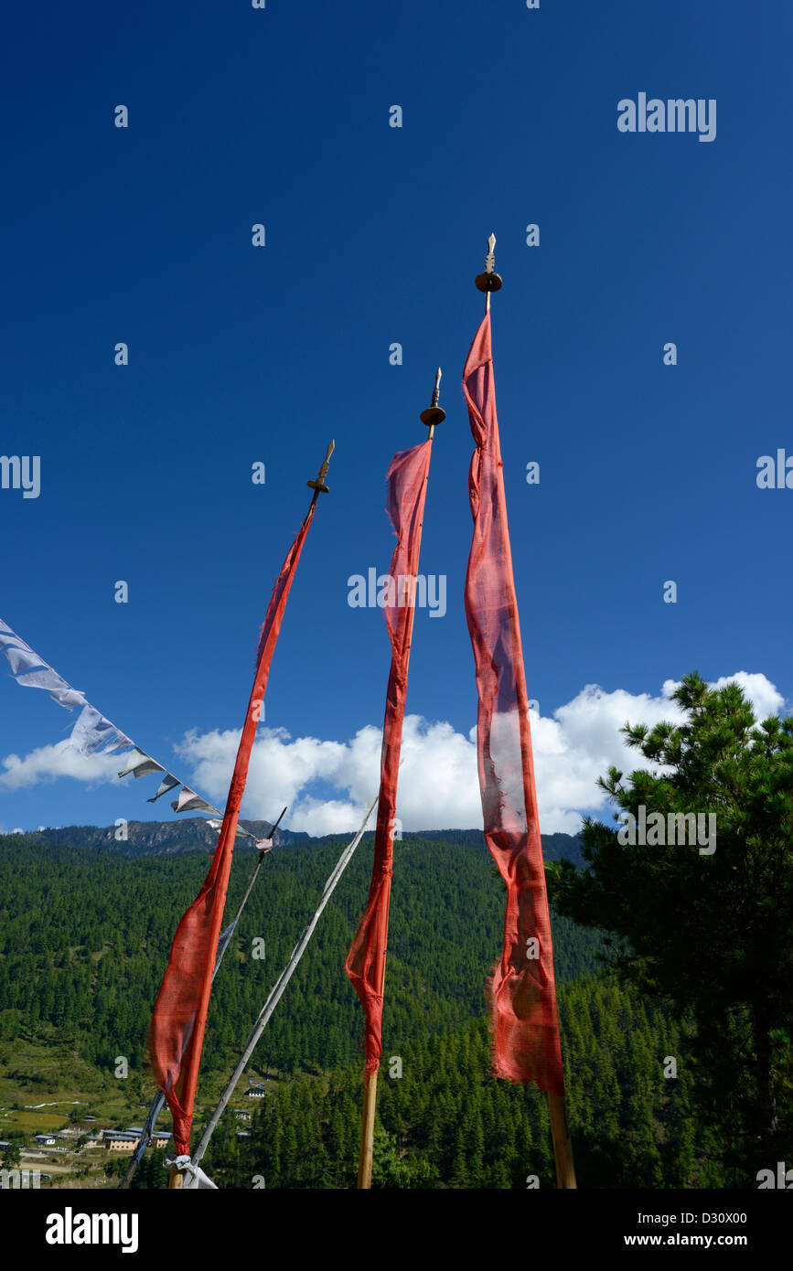 Bhutanese Manidhar prayer flags and lungdhar wind prayer flags,Bhutan ...